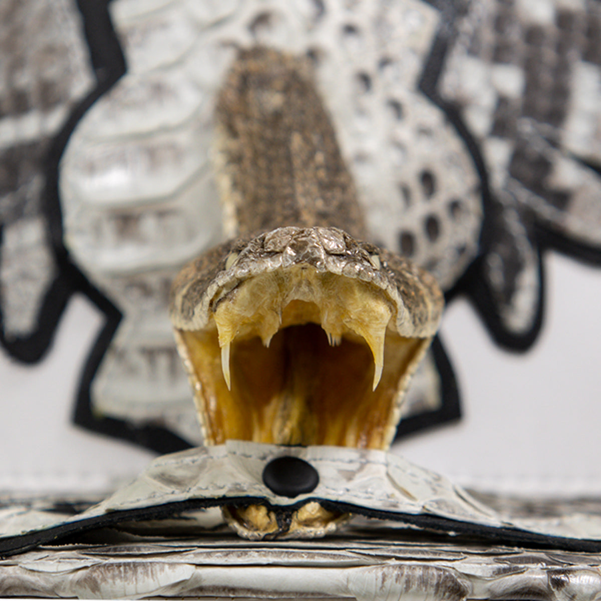 Breyer's Buck 50 White Grey Elegant Cobra Crown Leather Hat with Snake – Breyers